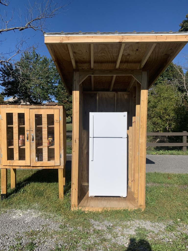 Community Fridge Now Open! – StrongPeople